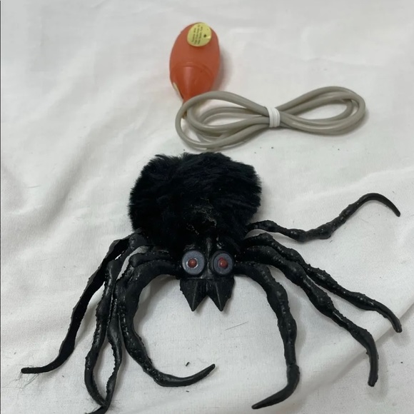Russ | Holiday | Vintage Halloween Russ Berrie Black Jumping Spider Big ...